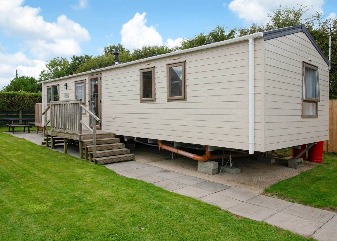 Caravan ∙ 2 Bedrooms ∙ 4 Guests - Yorkshire