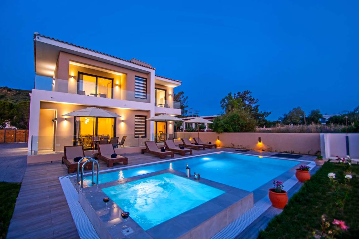 Villa ∙ 3 Bedrooms ∙ 6 Guests - Kalamaki