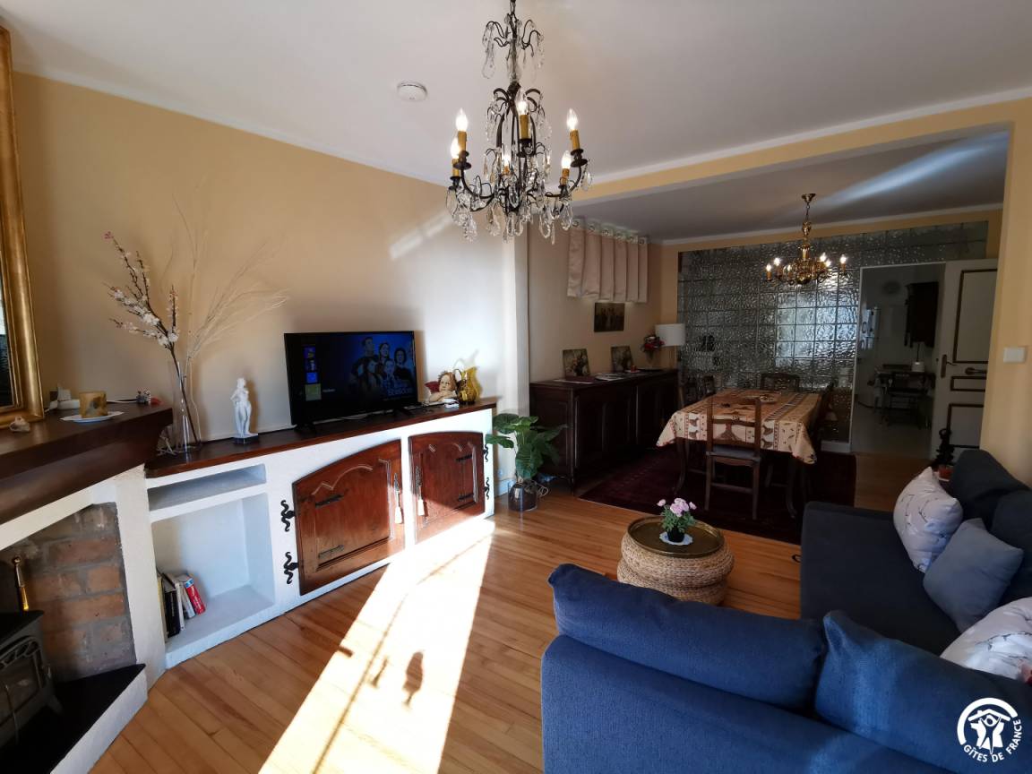 73 M² Gîte ∙ 1 Chambre ∙ 4 Personnes - Bourg-Madame
