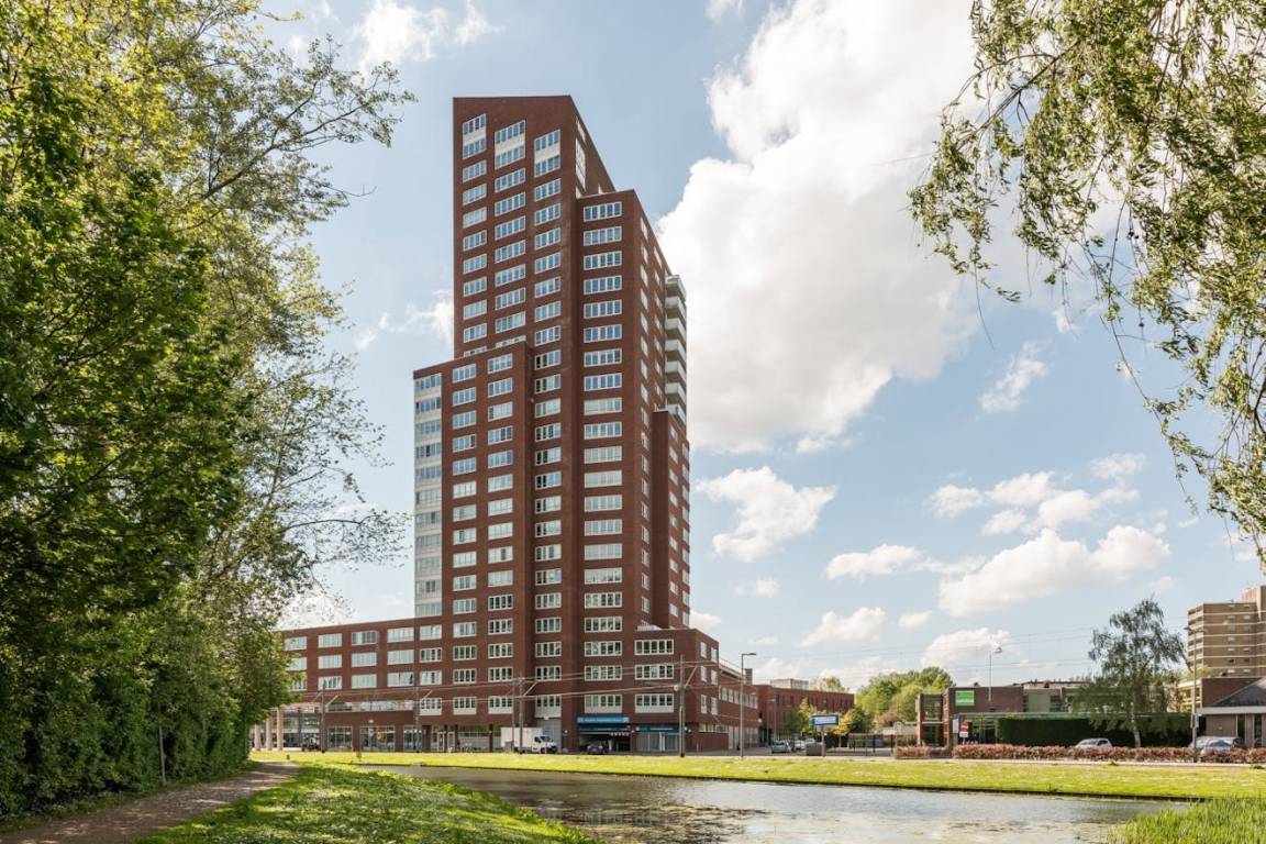 74 M² Apartment ∙ 1 Bedroom ∙ 2 Guests - Rotterdam