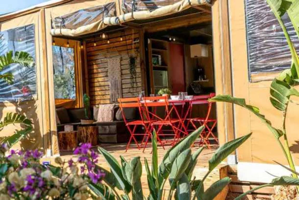 35 M² Tente ∙ 2 Chambres ∙ 5 Personnes - Saint-Raphaël