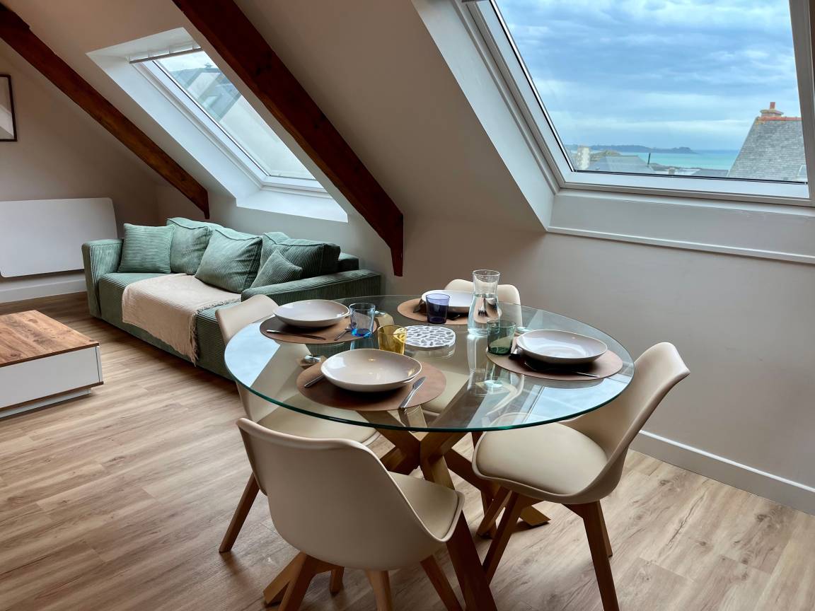 52 M² Appartement ∙ 2 Chambres ∙ 4 Personnes - Erquy