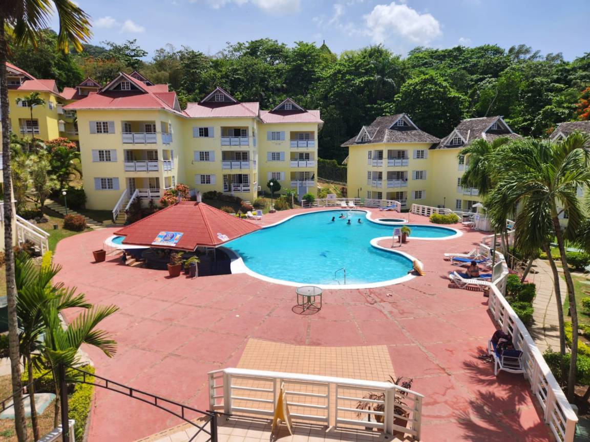 750 M² Apartamento ∙ 2 Habitaciones ∙ 7 Huéspedes - Ocho Ríos