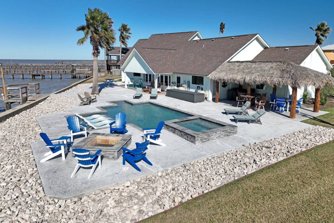 244 M² House ∙ 4 Bedrooms ∙ 23 Guests - Rockport, TX