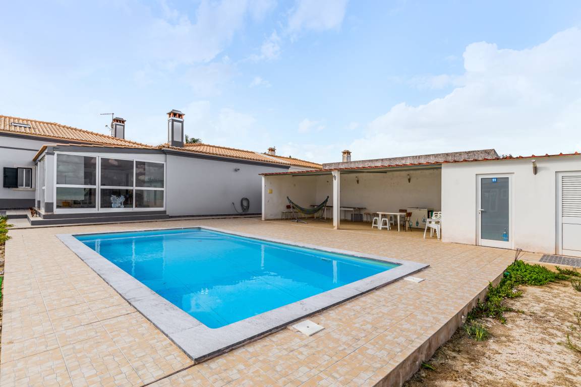 21 M² Bungalow ∙ 2 Habitaciones ∙ 5 Huéspedes - Palmela
