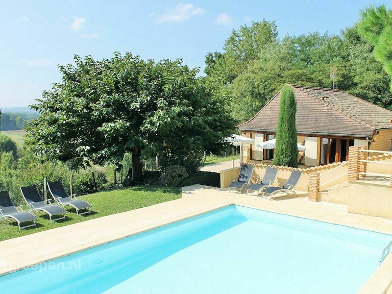 Maison De Vacances ∙ 5 Chambres ∙ 12 Personnes - Bergerac