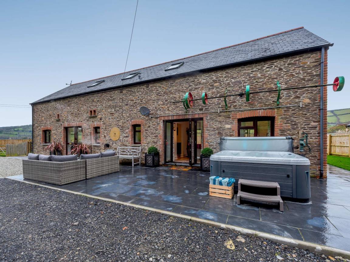 Cottage ∙ 3 Bedrooms ∙ 6 Guests - Watermouth Castle