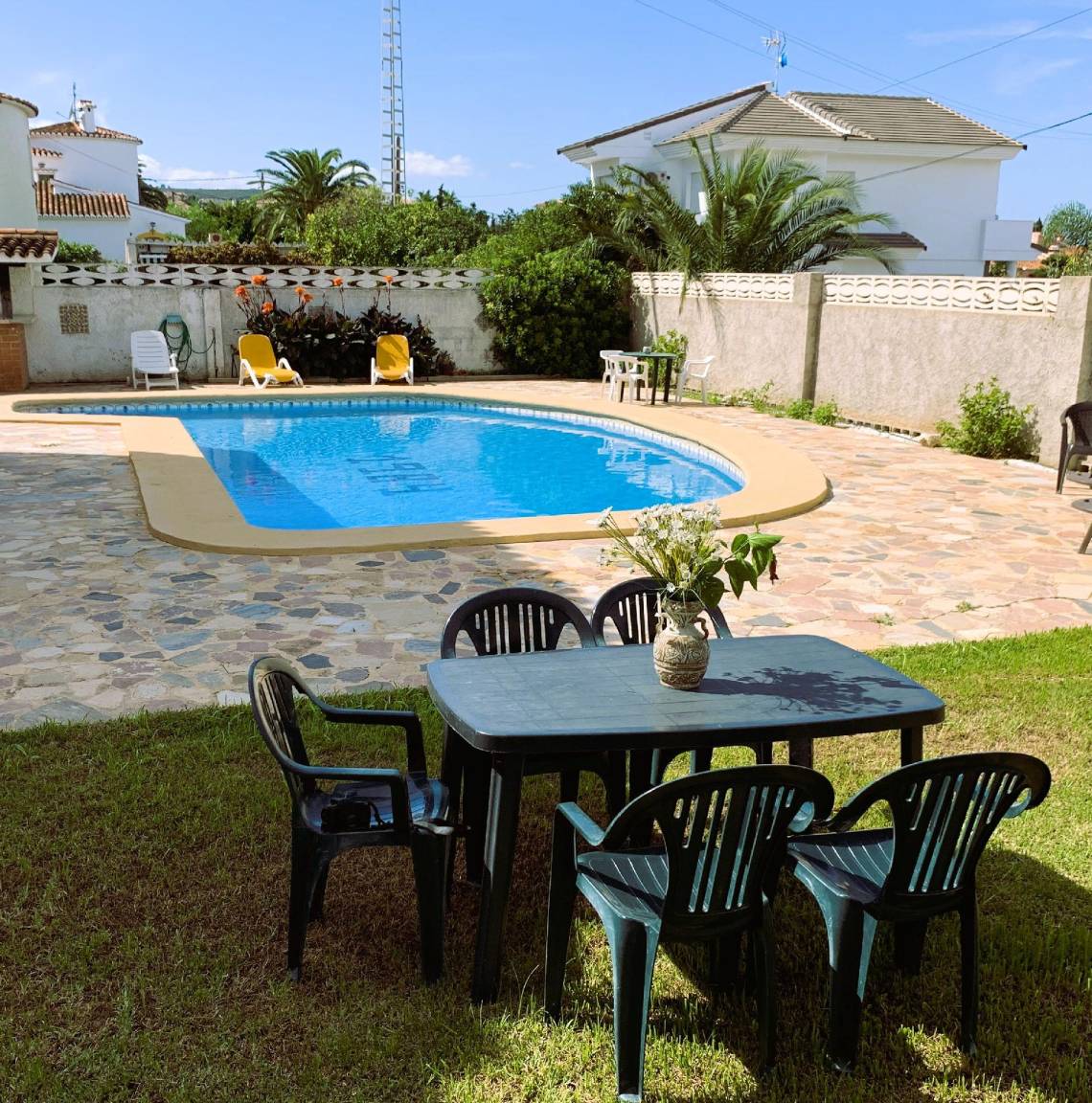 120 M² House ∙ 4 Bedrooms ∙ 12 Guests - Dénia