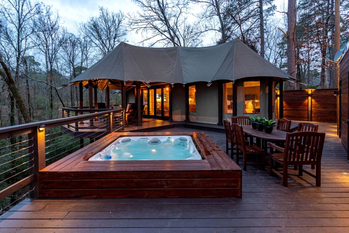 Camping-unterkunft ∙ 1 Schlafzimmer ∙ 4 Gäste - Hot Springs, AR