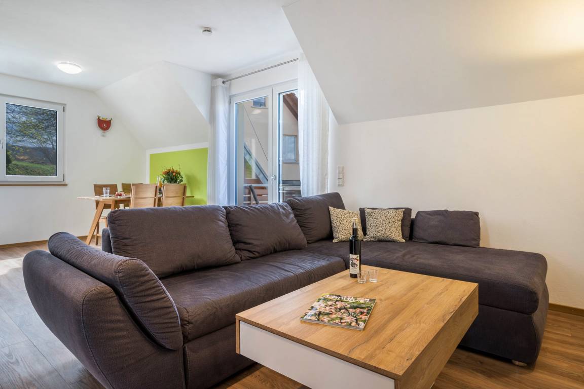 72 M² Ferienwohnung ∙ 2 Schlafzimmer ∙ 4 Gäste - Oberkirch
