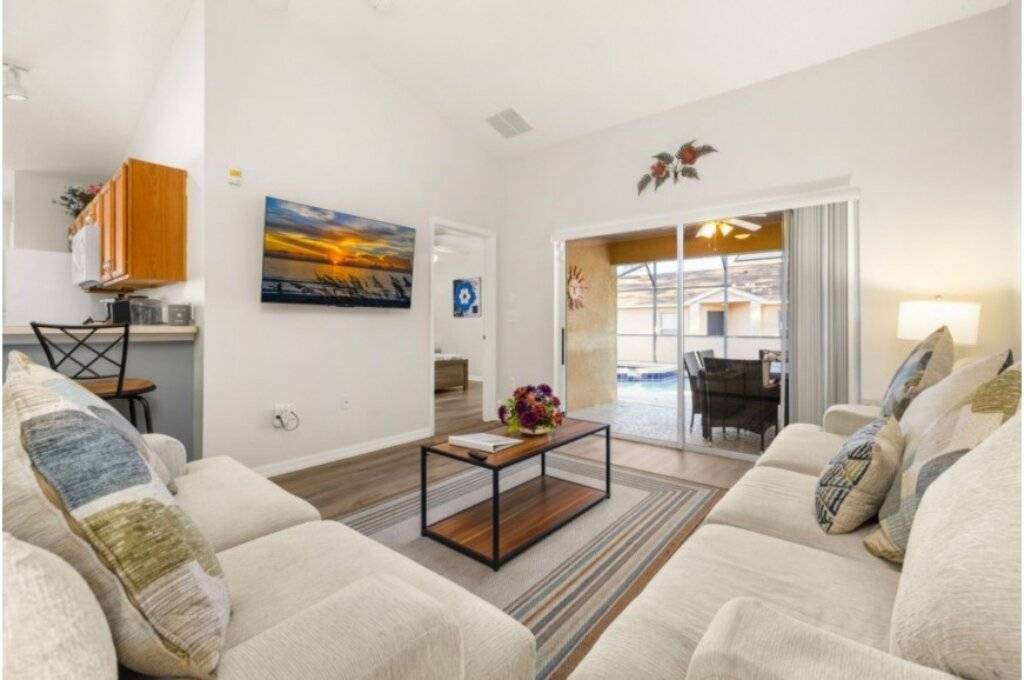 172 M² Talo ∙ 5 Makuuhuonetta ∙ 10 Vierasta - Davenport, FL