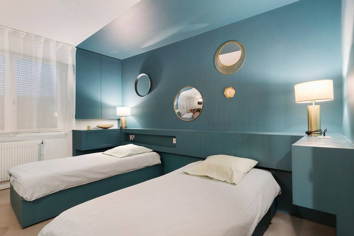 99 M² Apartamento ∙ 3 Habitaciones ∙ 9 Huéspedes - Burdeos