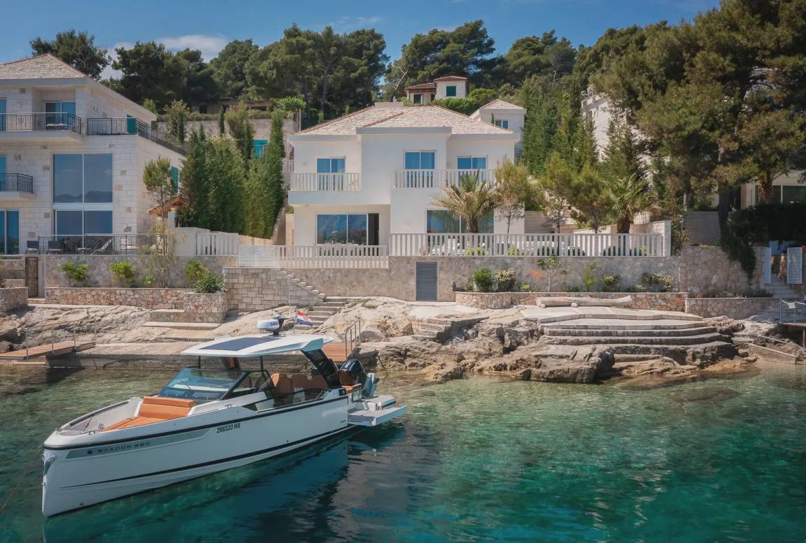Villa ∙ 4 Bedrooms ∙ 8 Guests - Brela