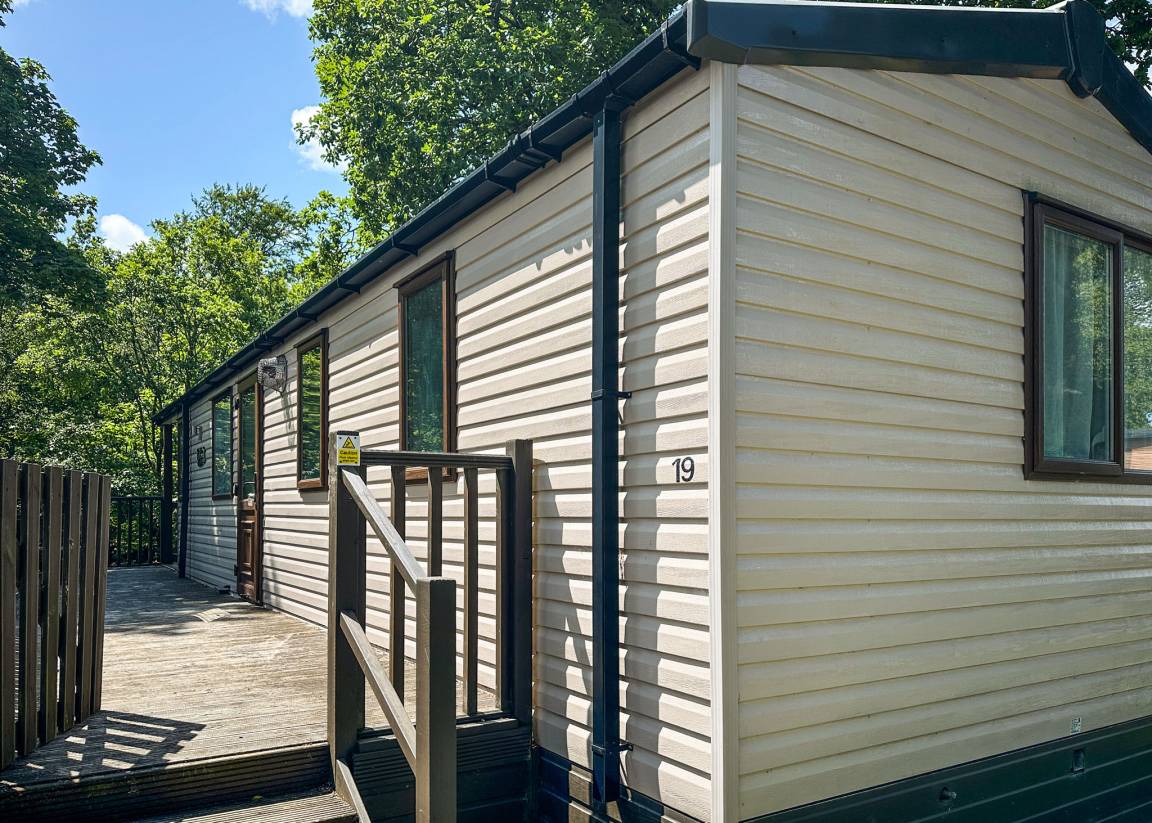 Caravana ∙ 2 Habitaciones ∙ 4 Huéspedes - Anglesey