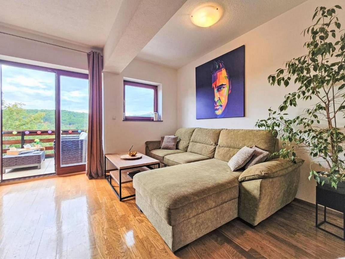 77 M² Ferienwohnung ∙ 2 Schlafzimmer ∙ 6 Gäste - Šibenik