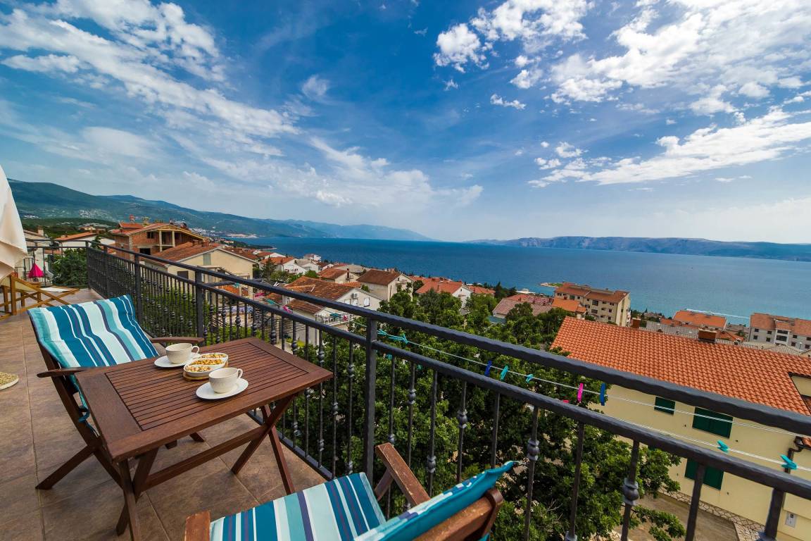 120 M² Apartment ∙ 2 Bedrooms ∙ 4 Guests - Novi Vinodolski