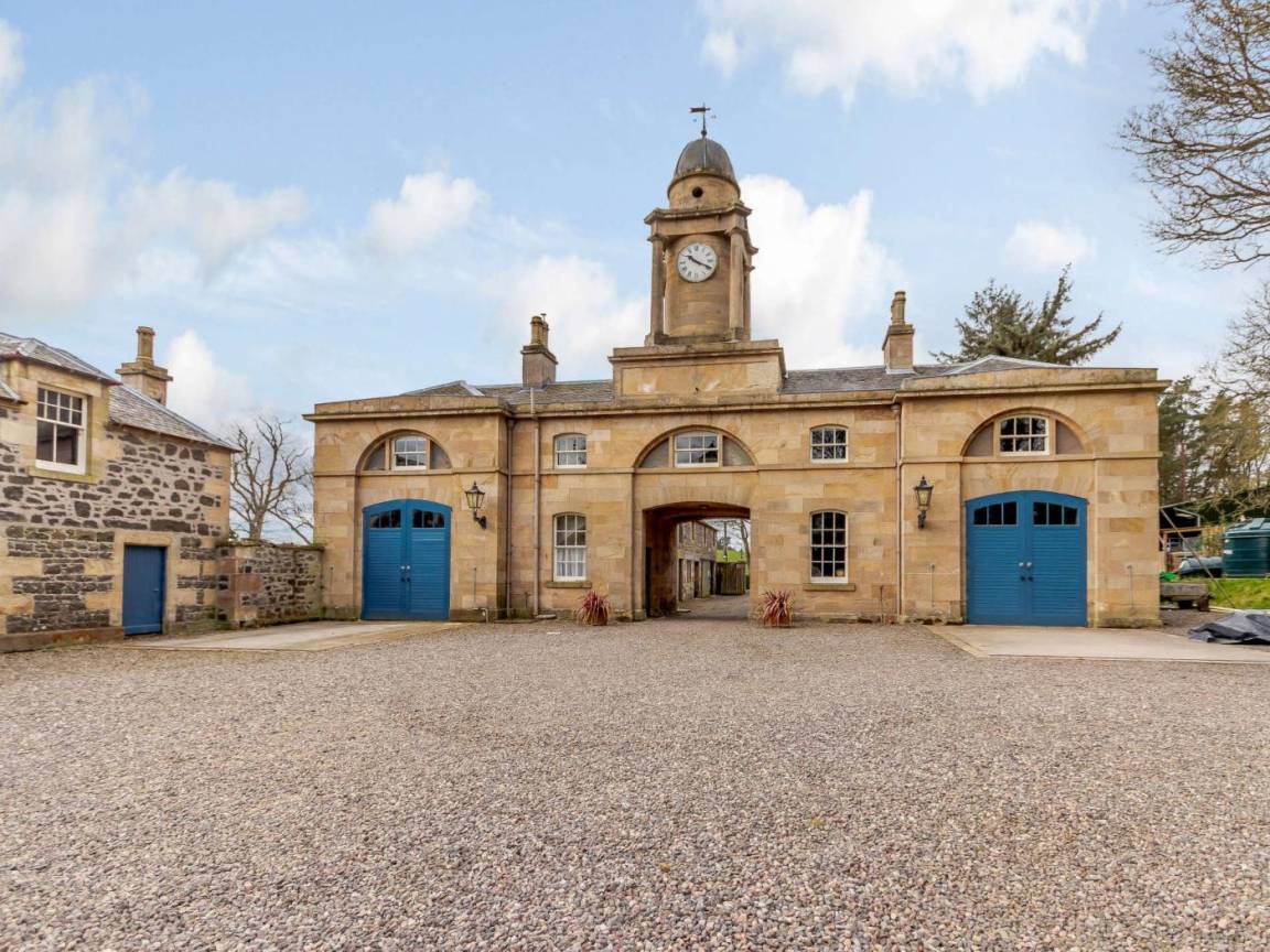 Cottage ∙ 2 Bedrooms ∙ 4 Guests - Cupar