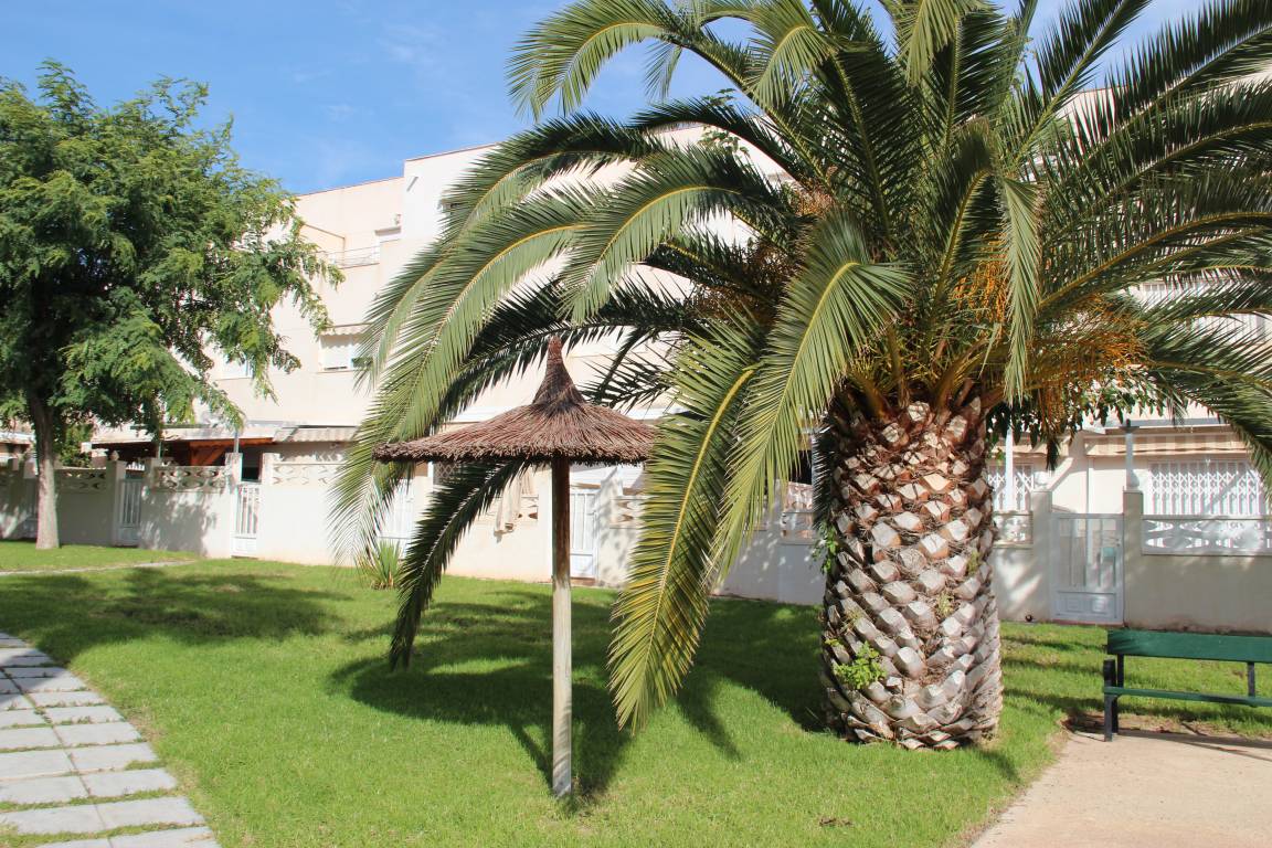100 M² Bungalow ∙ 3 Bedrooms ∙ 8 Guests - Alicante