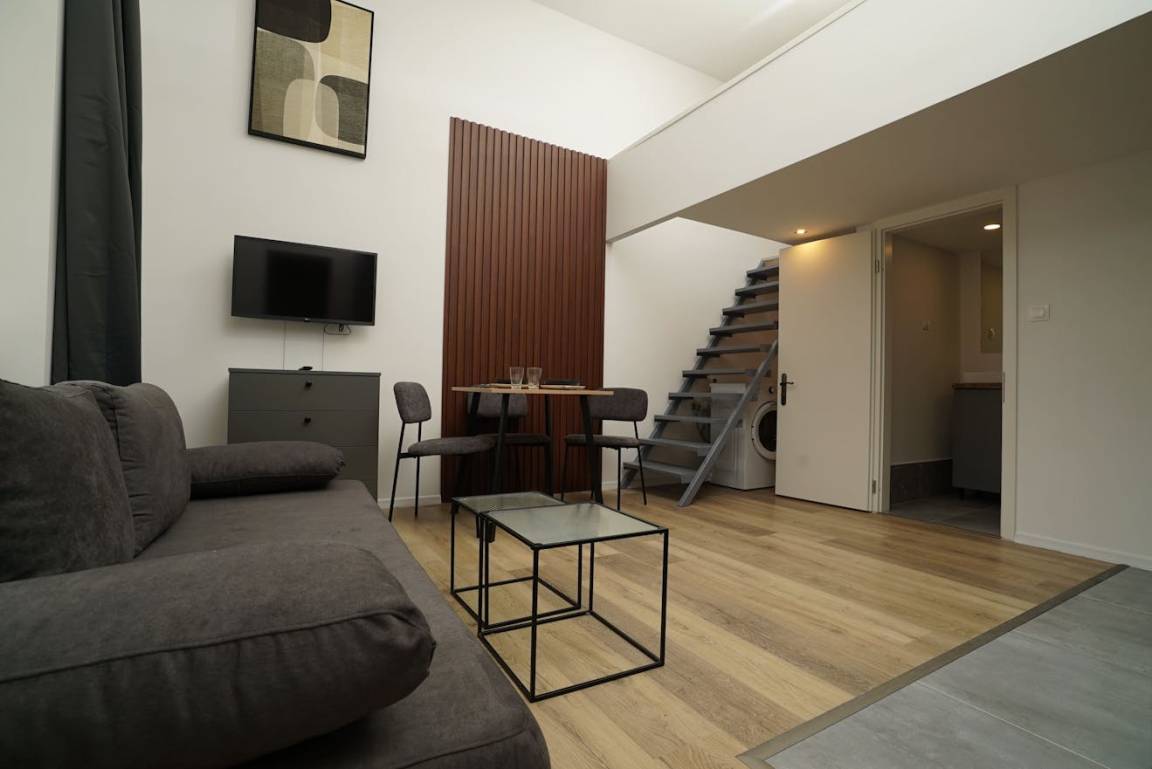 30 M² Appartamento Vacanza ∙ 2 Ospiti - Budapest
