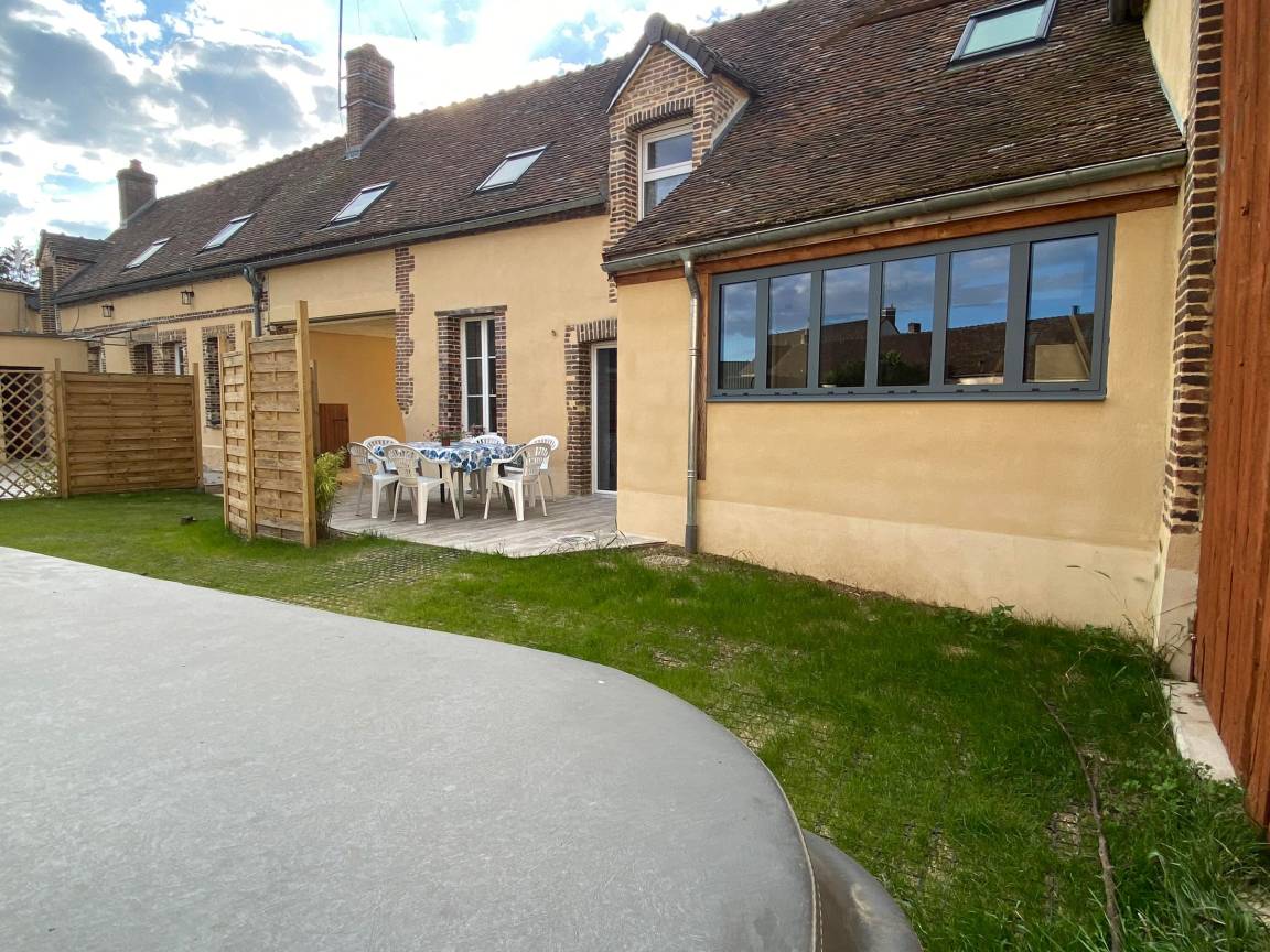 80 M² Cottage ∙ 3 Chambres ∙ 7 Personnes - Sens