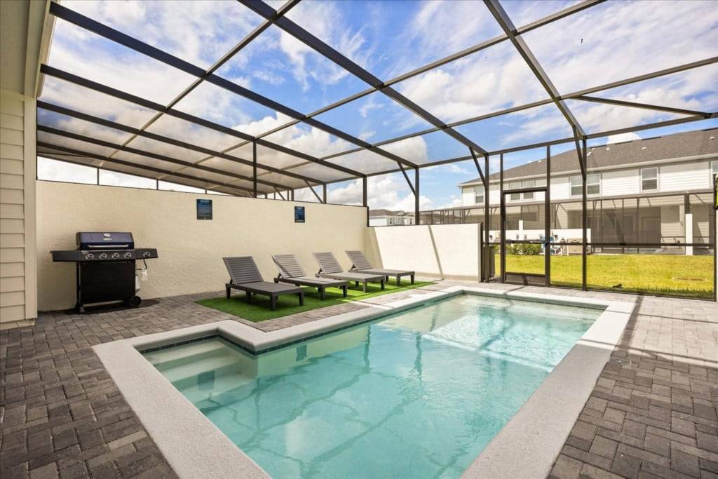 House ∙ 5 Bedrooms ∙ 13 Guests - Clermont, FL
