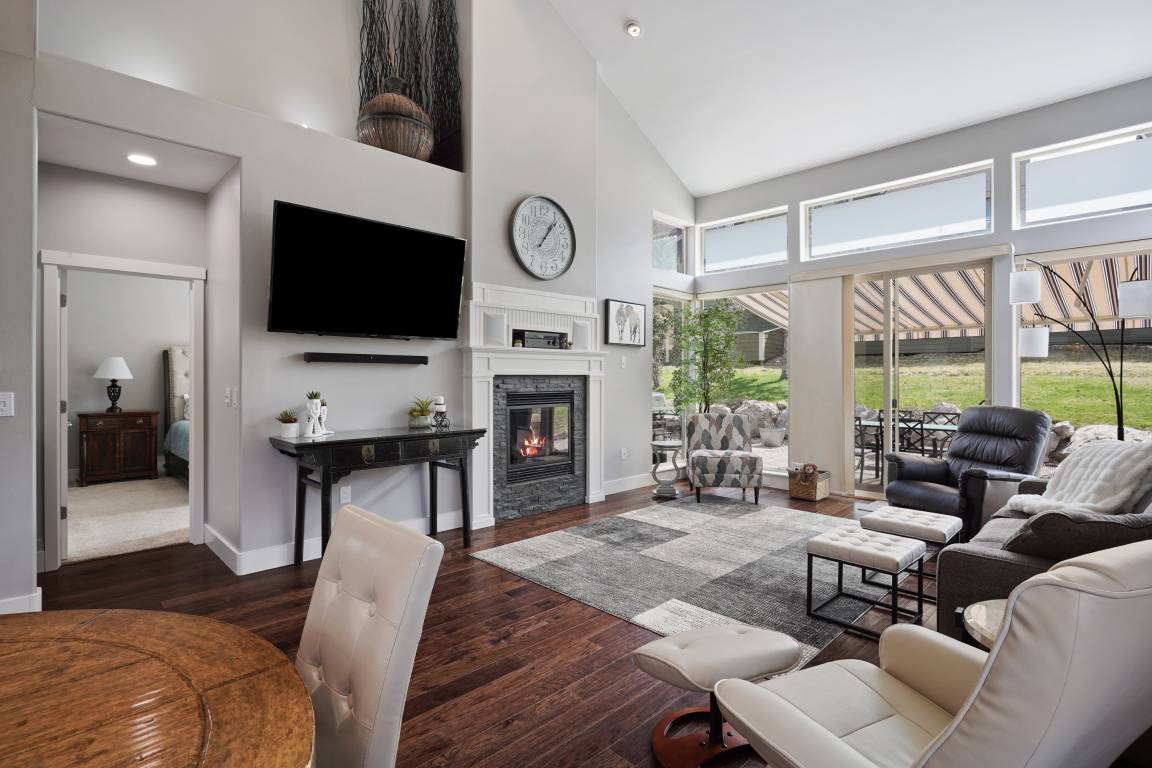 132 M² House ∙ 2 Bedrooms ∙ 4 Guests - Oregon