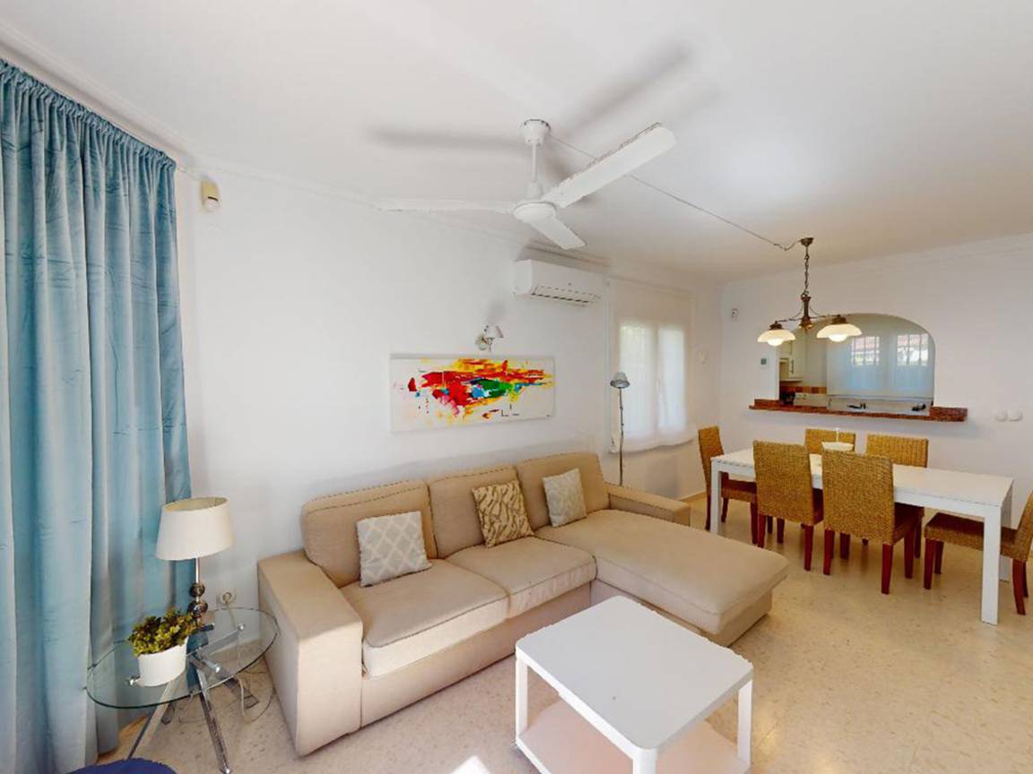 75 M² Bungalow ∙ 2 Habitaciones ∙ 5 Huéspedes - Oliva