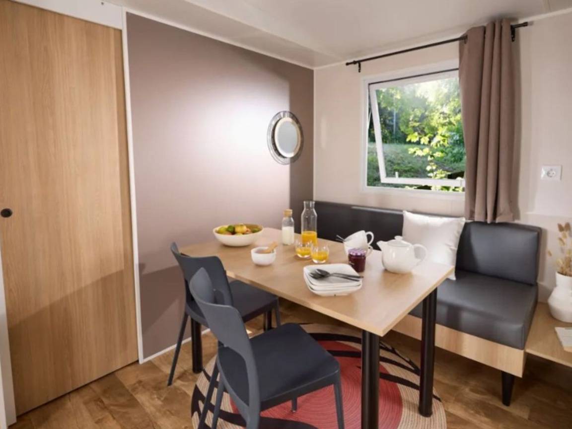 29 M² Mobil-home ∙ 2 Chambres ∙ 4 Personnes - Le Pradet