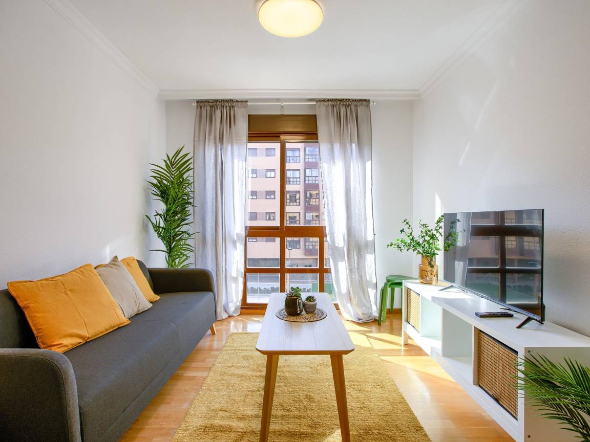 75 M² Apartamento ∙ 2 Habitaciones ∙ 3 Huéspedes - Rivas-Vaciamadrid