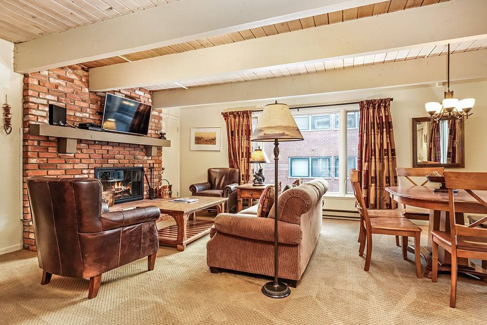 88 M² Condo ∙ 2 Bedrooms ∙ 6 Guests - Aspen, CO