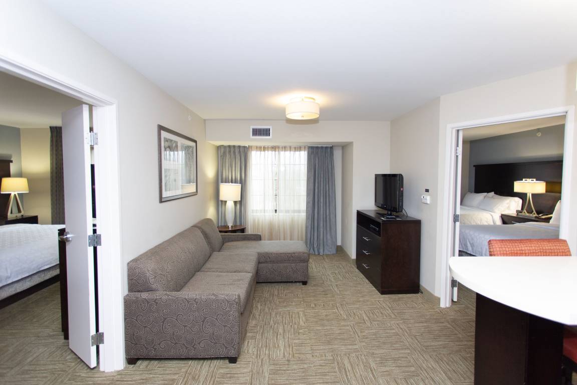 Hotel ∙ 2 Camere Da Letto ∙ 4 Ospiti - Bowling Green, KY