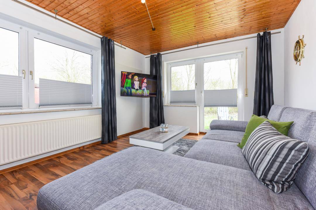 70 M² Ferienwohnung ∙ 2 Schlafzimmer ∙ 5 Gäste - Holtgast