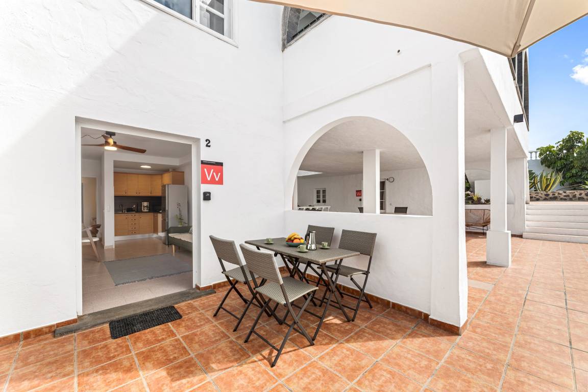 70 M² Apartamento ∙ 2 Habitaciones ∙ 4 Huéspedes - Arrecife