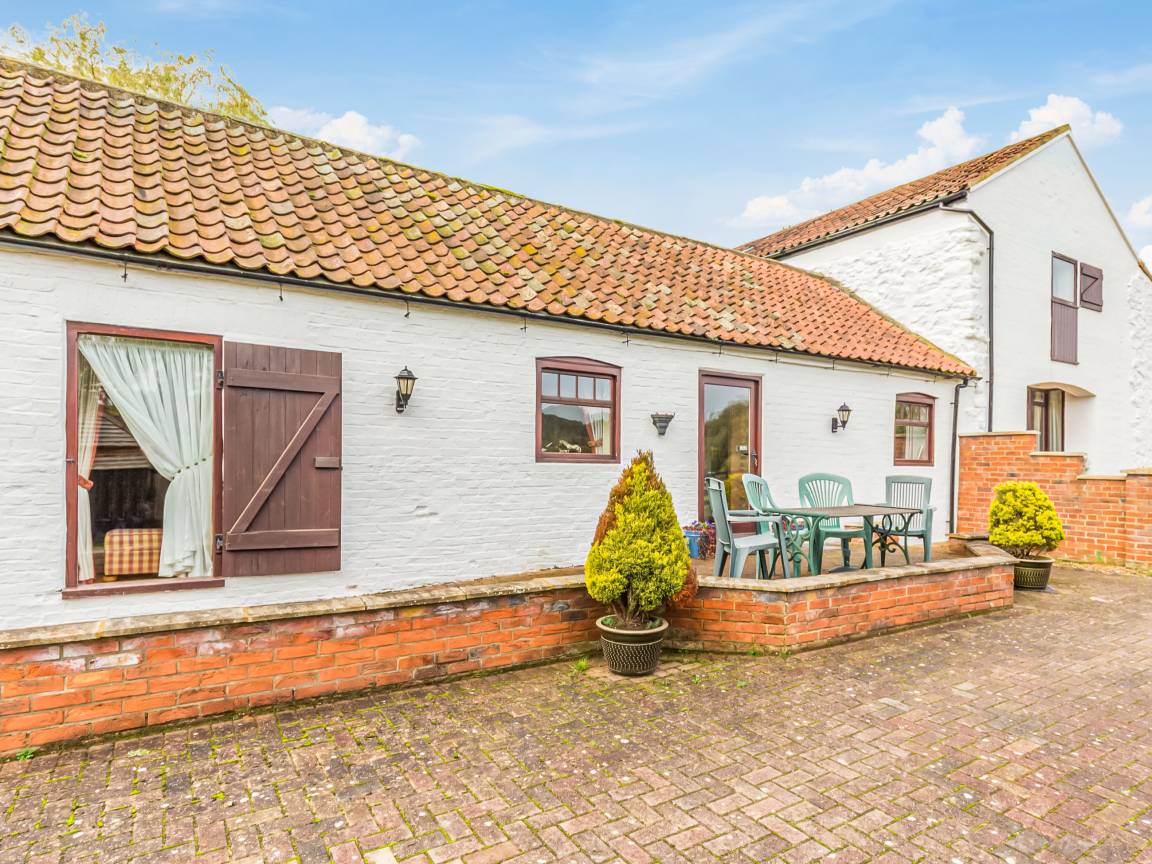 Cottage ∙ 2 Bedrooms ∙ 4 Guests - Lincolnshire
