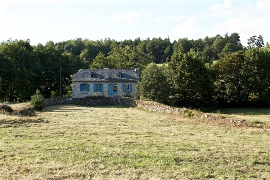 150 M² Maison De Vacances ∙ 4 Chambres ∙ 9 Personnes - Neuvic