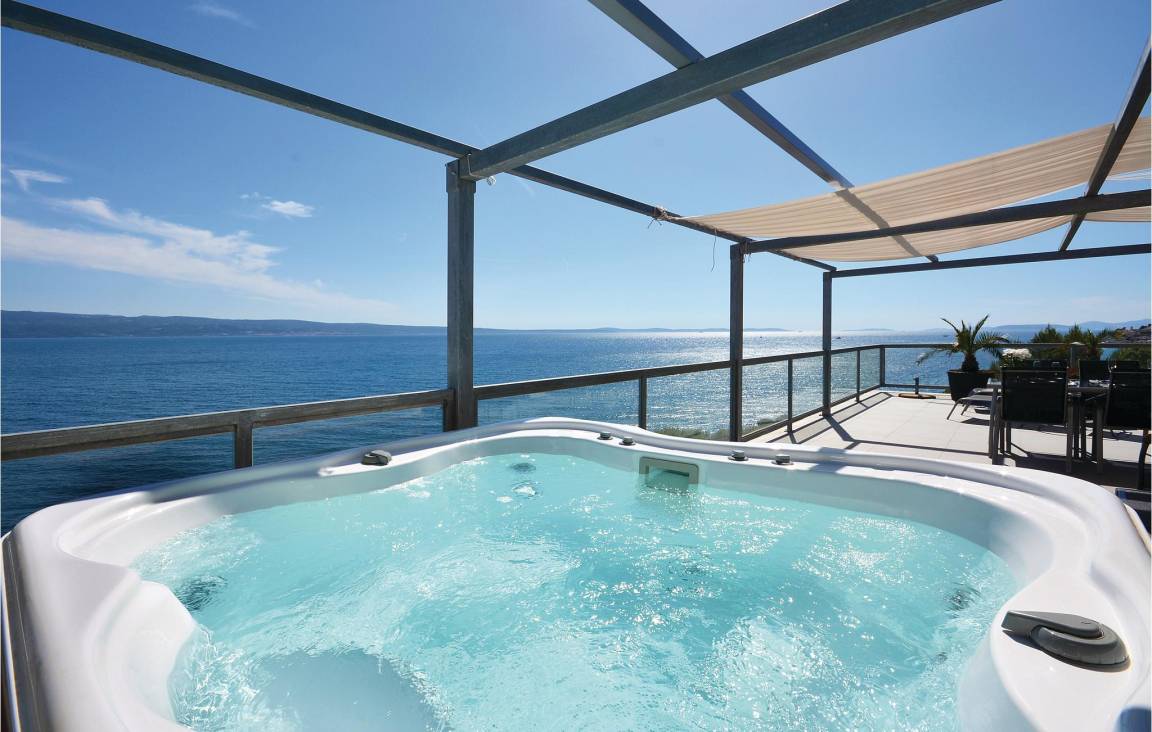 100 M² Apartment ∙ 2 Bedrooms ∙ 4 Guests - Supetar
