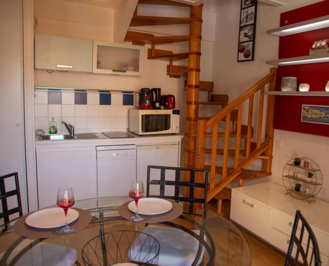 37 M² Appartement ∙ 1 Chambre ∙ 4 Personnes - Équemauville
