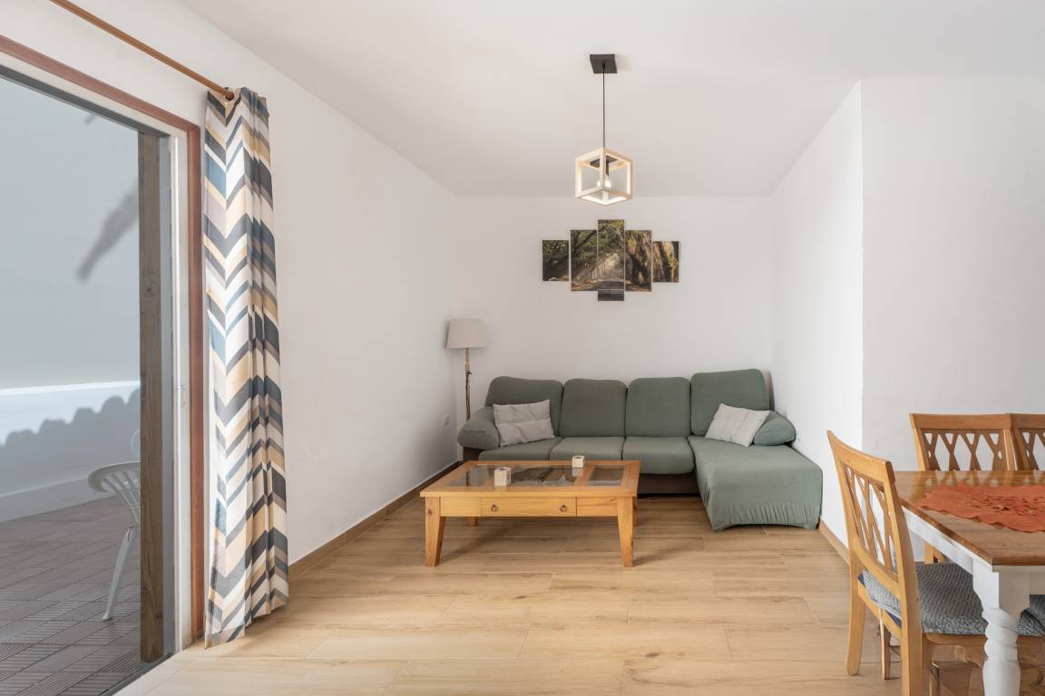 90 M² House ∙ 3 Bedrooms ∙ 6 Guests - Valle Gran Rey
