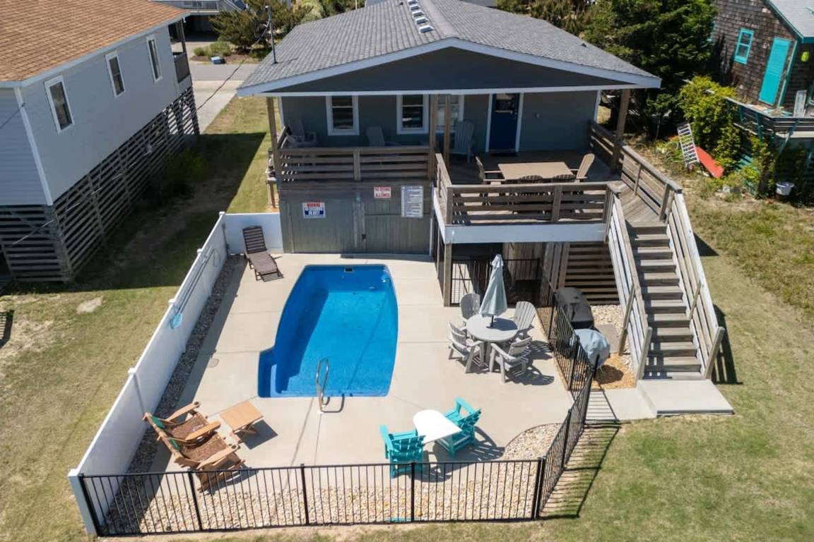 House ∙ 4 Bedrooms ∙ 9 Guests - Kill Devil Hills, NC