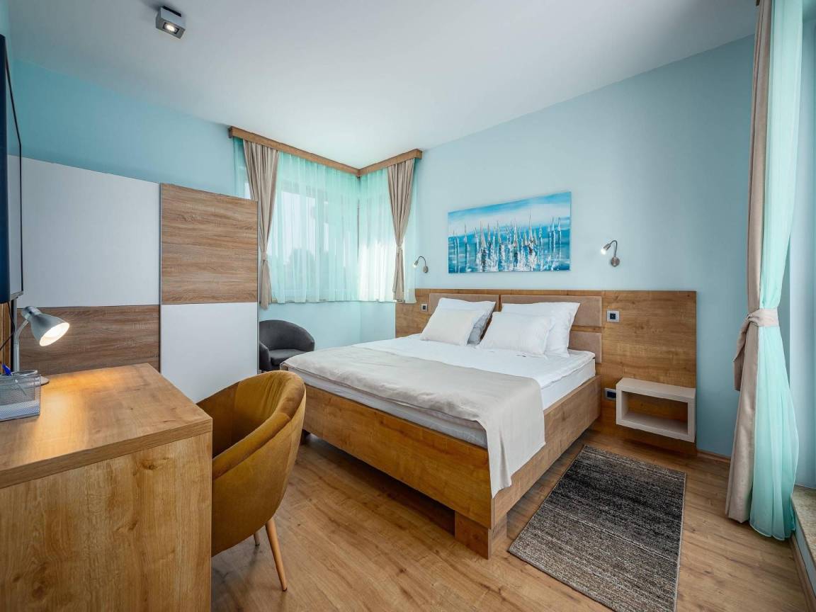 250 M² House ∙ 4 Bedrooms ∙ 8 Guests - Fažana