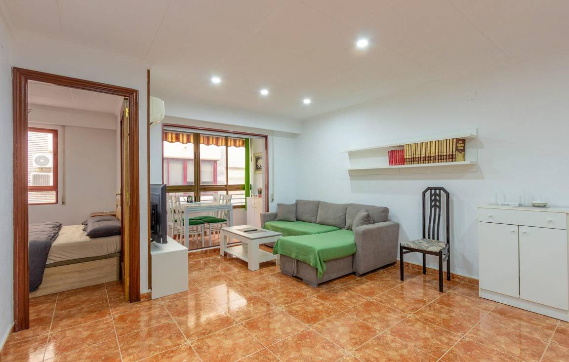 74 M² Apartment ∙ 2 Bedrooms ∙ 5 Guests - Santa Pola