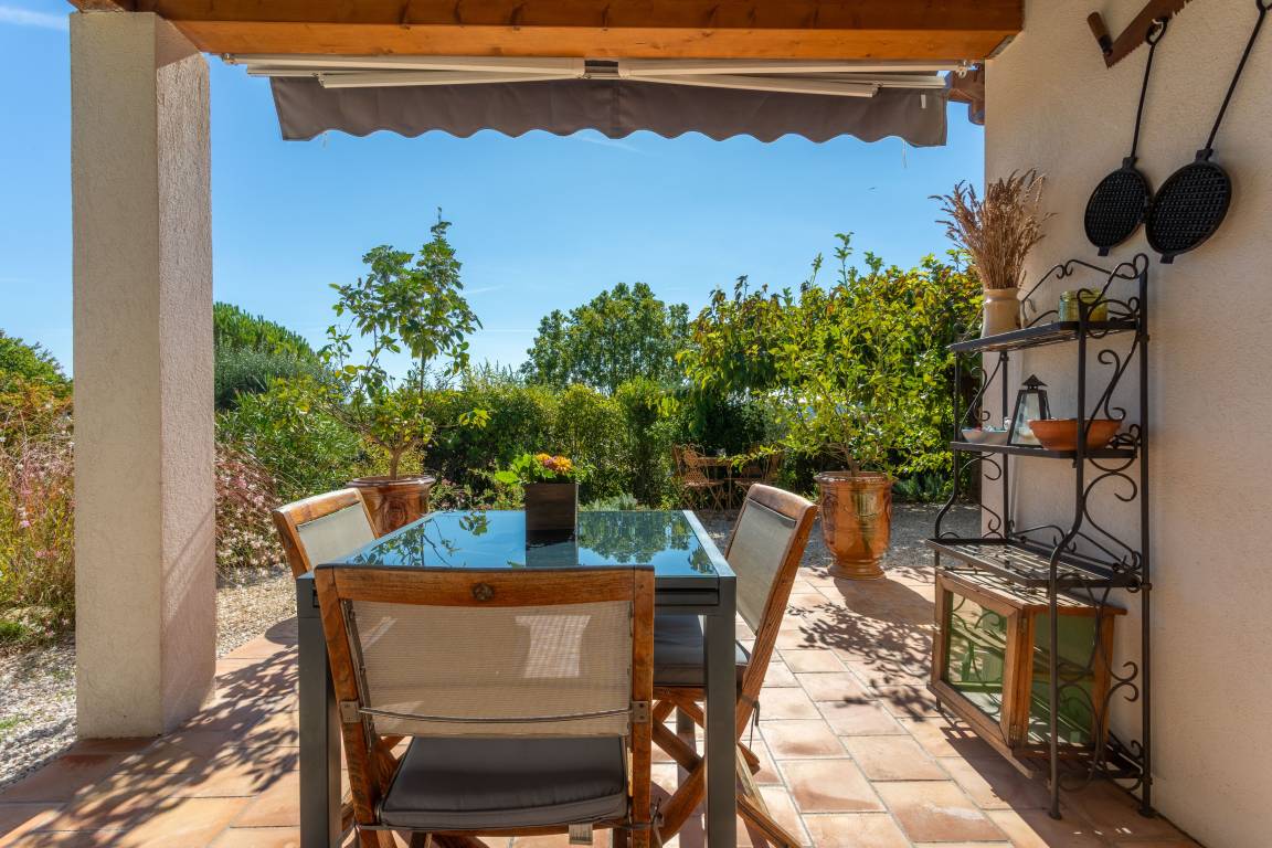 45 M² Appartement ∙ 2 Slaapkamers ∙ 4 Gasten - Cotignac