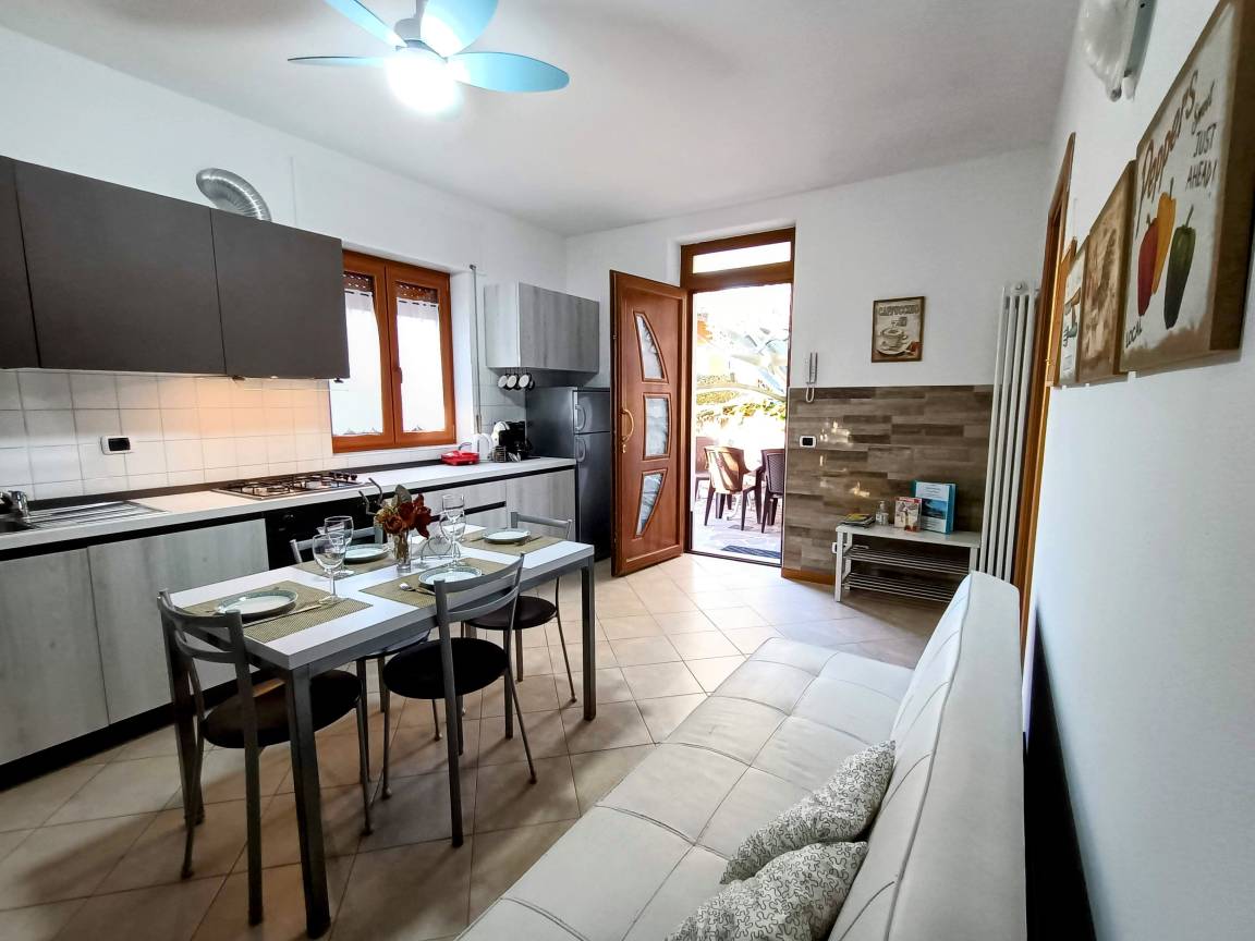 60 M² Appartement ∙ 2 Chambres ∙ 4 Personnes - Malcesine