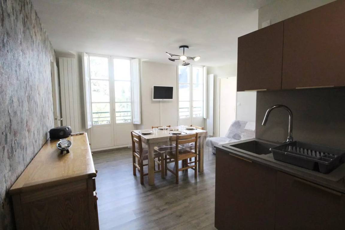 37 M² Apartamento ∙ 1 Habitación ∙ 6 Huéspedes - Bossòst