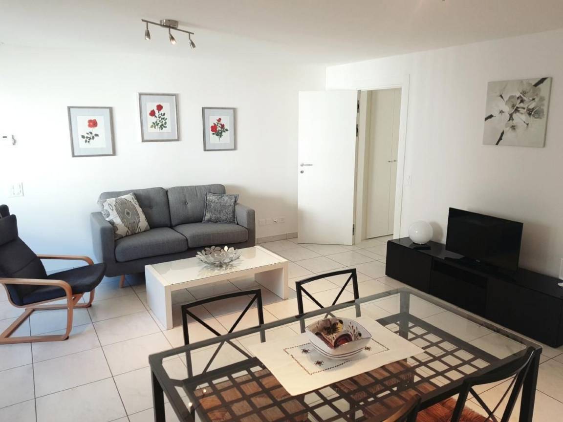 88 M² Appartement ∙ 1 Chambre ∙ 3 Personnes - Locarno