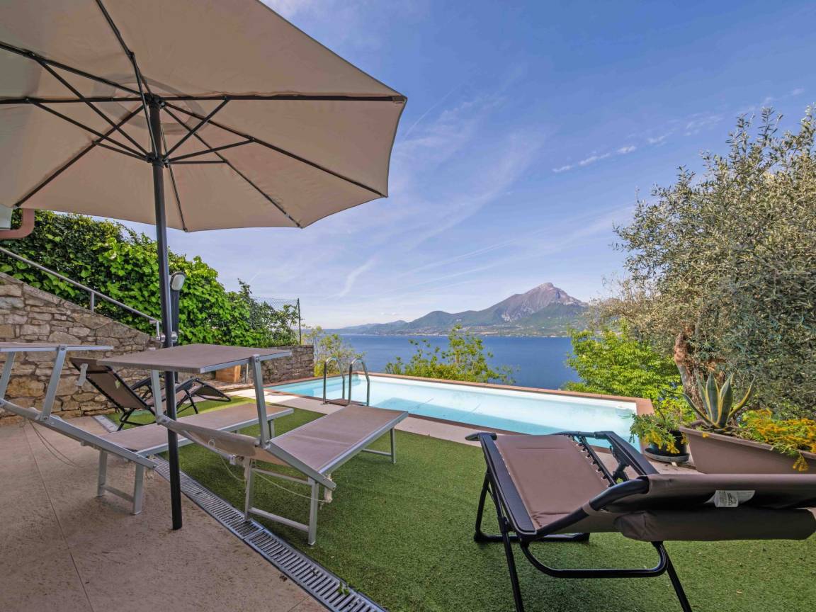 140 M² Maison De Vacances ∙ 3 Chambres ∙ 7 Personnes - Malcesine