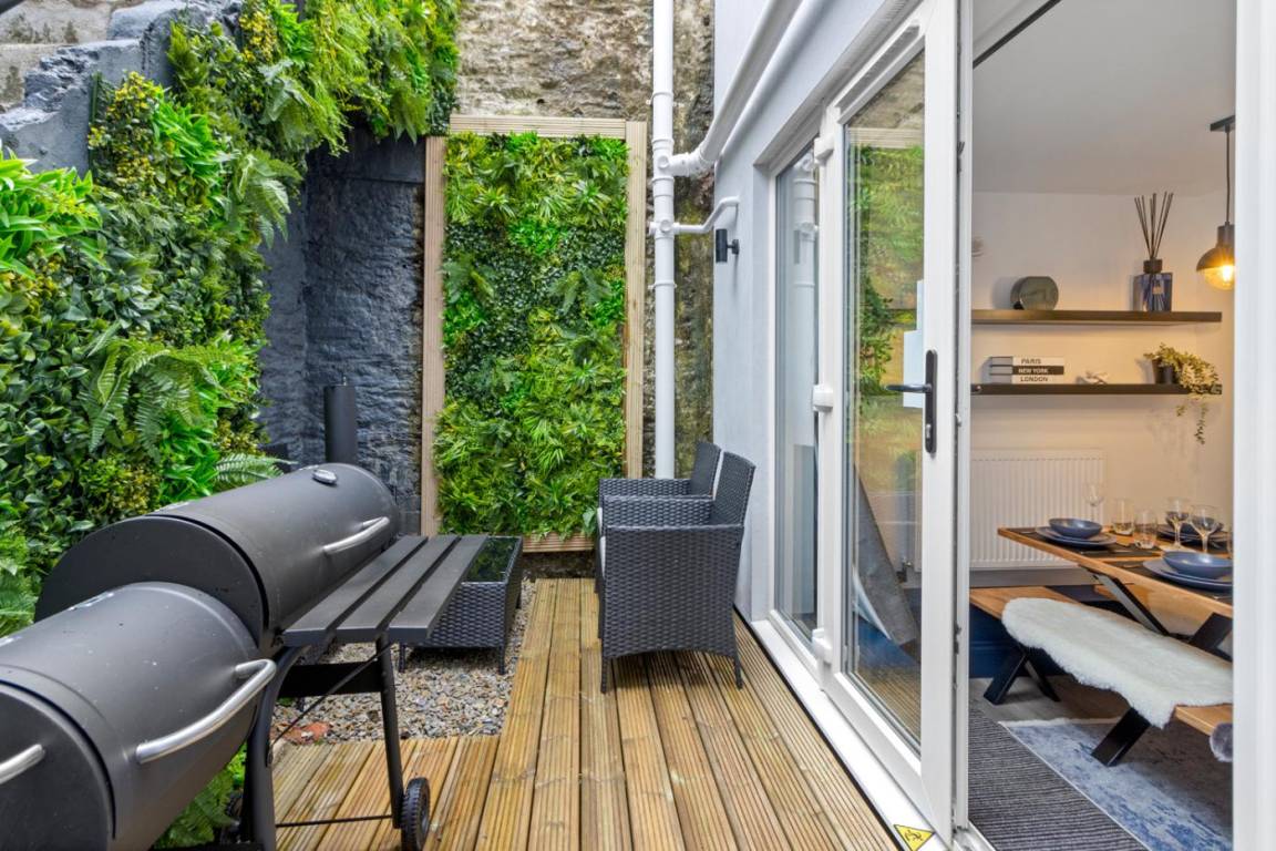 Cottage ∙ 4 Bedrooms ∙ 8 Guests - Brixham