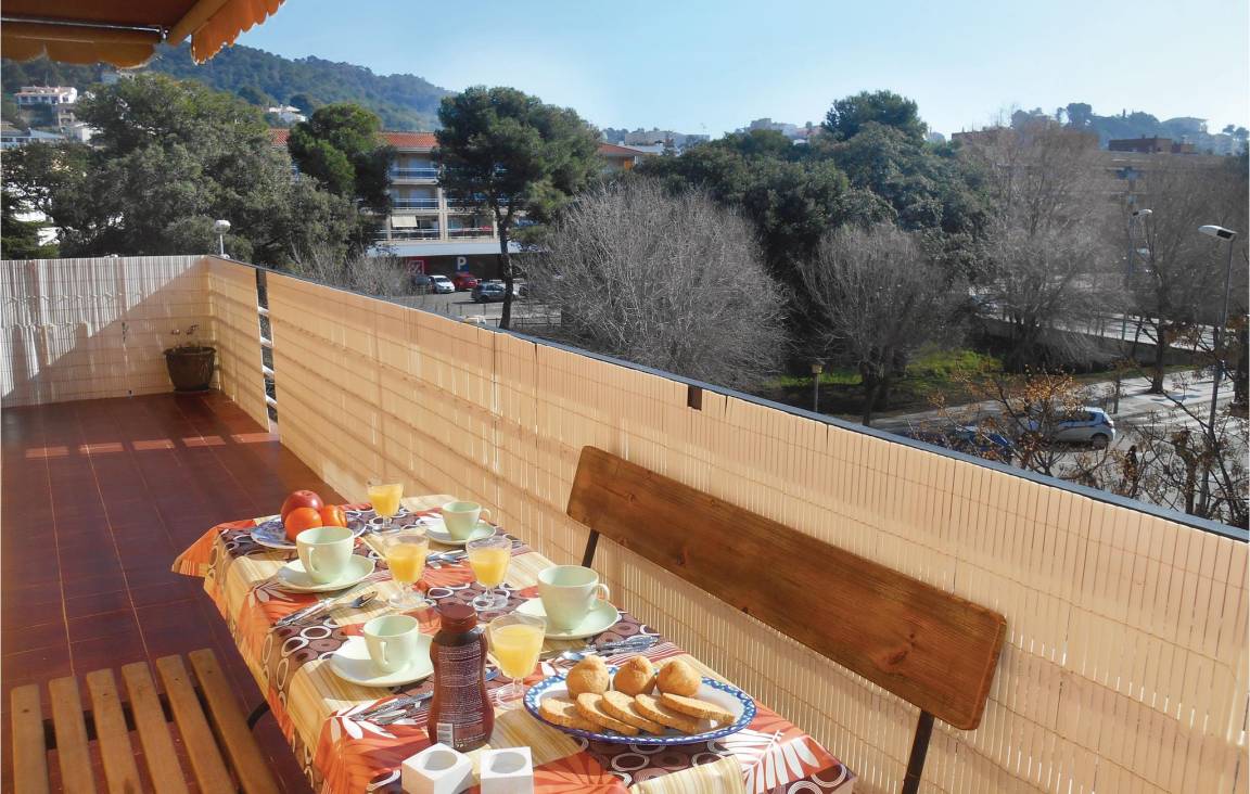 70 M² Apartamento ∙ 3 Habitaciones ∙ 5 Huéspedes - Tossa de Mar
