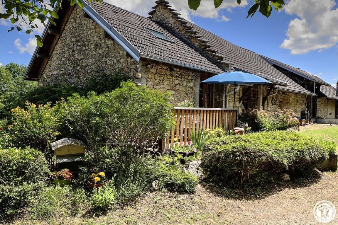 41 M² Gîte ∙ 1 Chambre ∙ 4 Personnes - Ain
