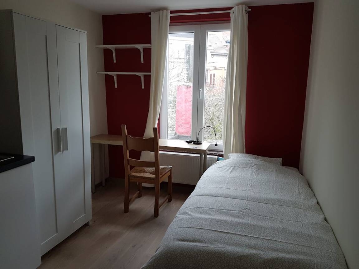 200 M² Chambre Privée ∙ 1 Chambre ∙ 48 Personnes - Woluwe-Saint-Pierre